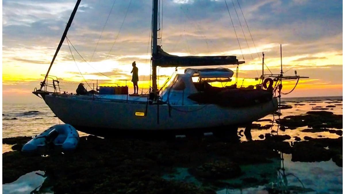 Sailing Nandji Ep 177 SHIPWRECKED? How we'll save our Boat?